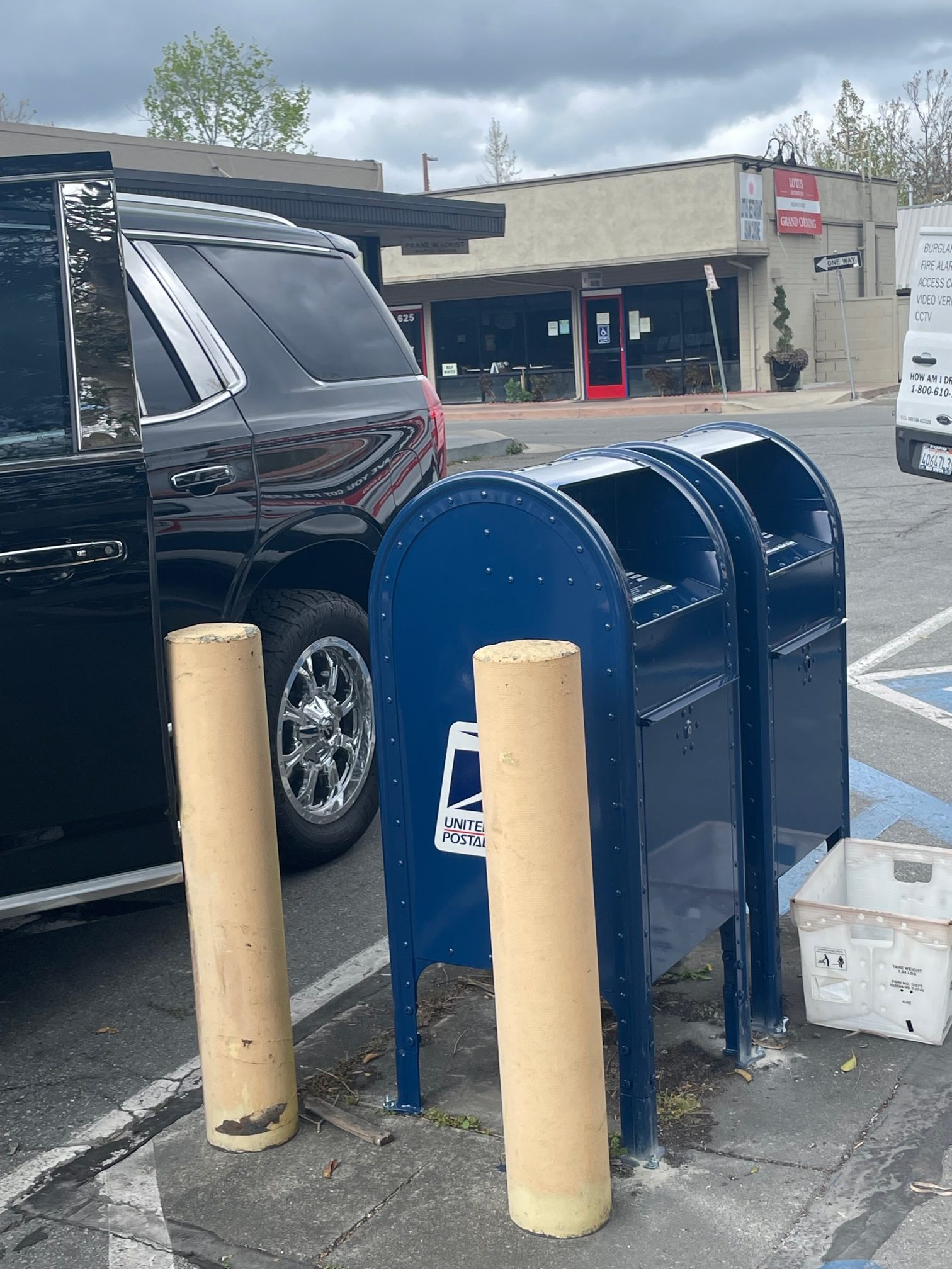 Spotted: Wrong way post office boxes - InMenlo