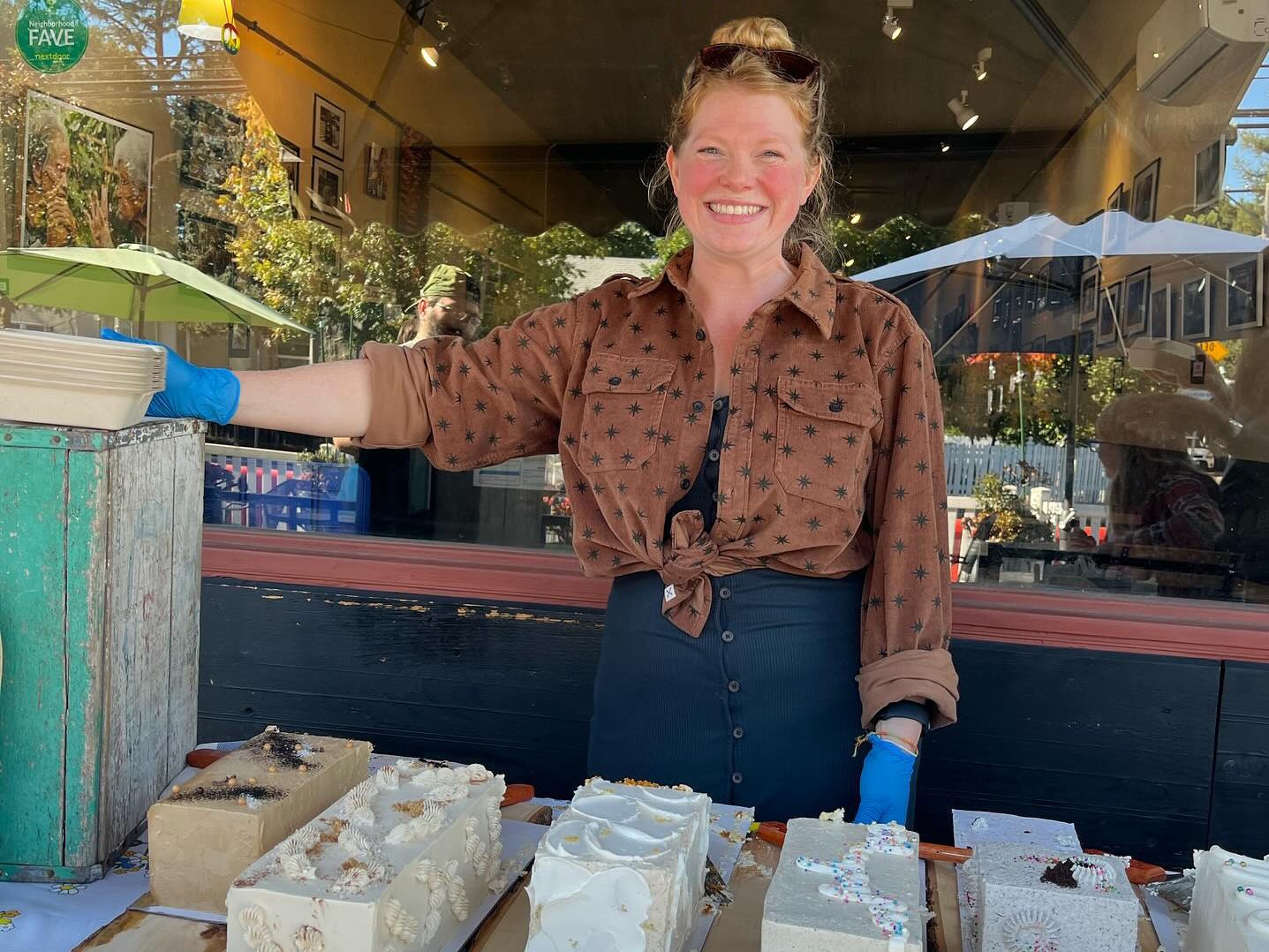 Stacey Lim is cake baker extraordinaire - InMenlo