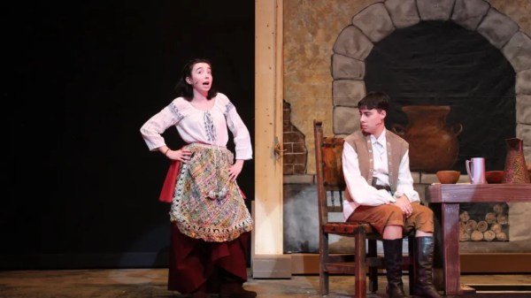 Something Rotten! is anything but rotten - InMenlo