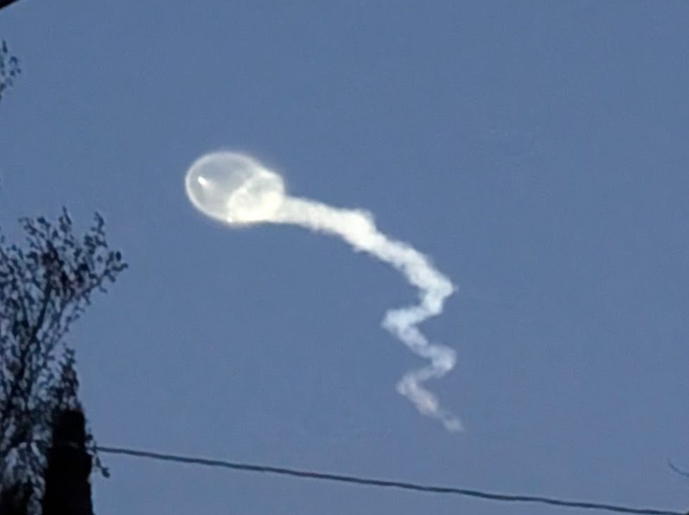 Spotted: SpaceX launch in the sky above Menlo Park - InMenlo