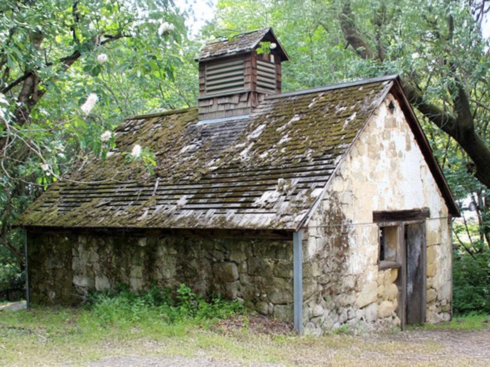 Effort to save Dairy House at Wunderlich is underway - InMenlo