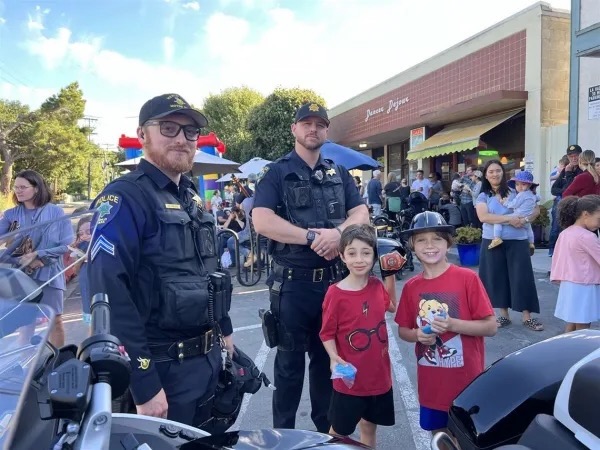 Register your block party for National Night Out 2026 - InMenlo